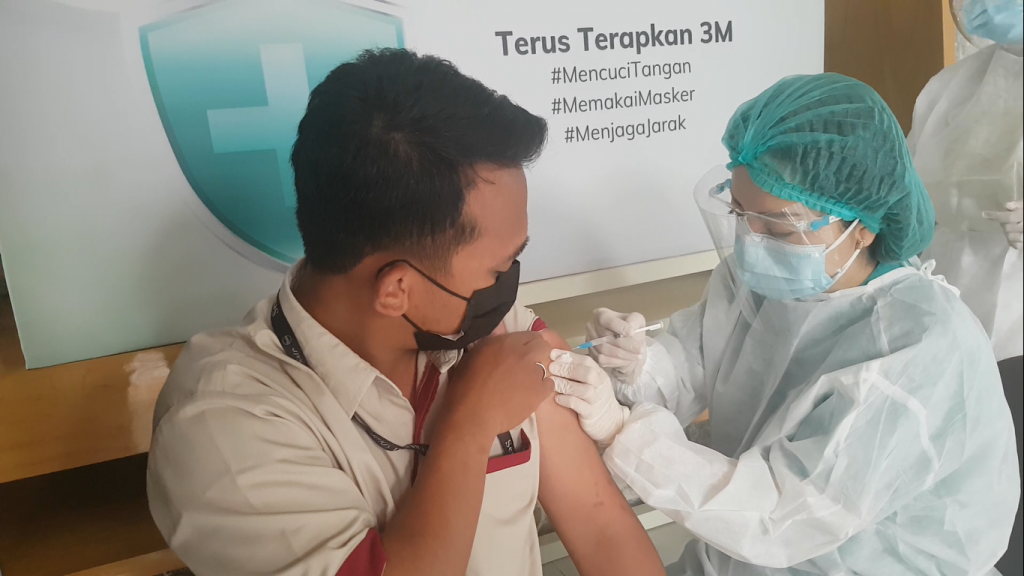 Dosen dan Tenaga Kependidikan AKAFARMA-AKFAR Putra Indonesia Telah ...